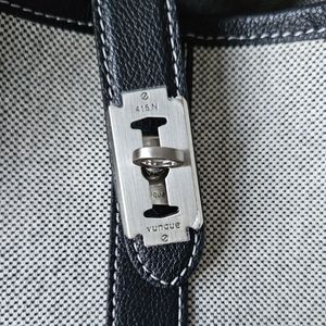 Bags | Vunque Bucket Bag | Poshmark